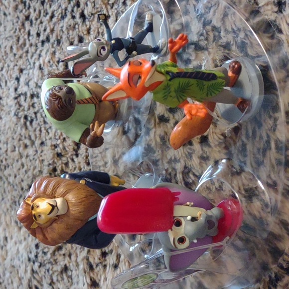 Disney | Toys | Zootopia Figurine Playset | Poshmark
